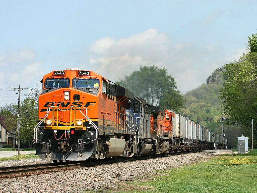 BNSF 7643